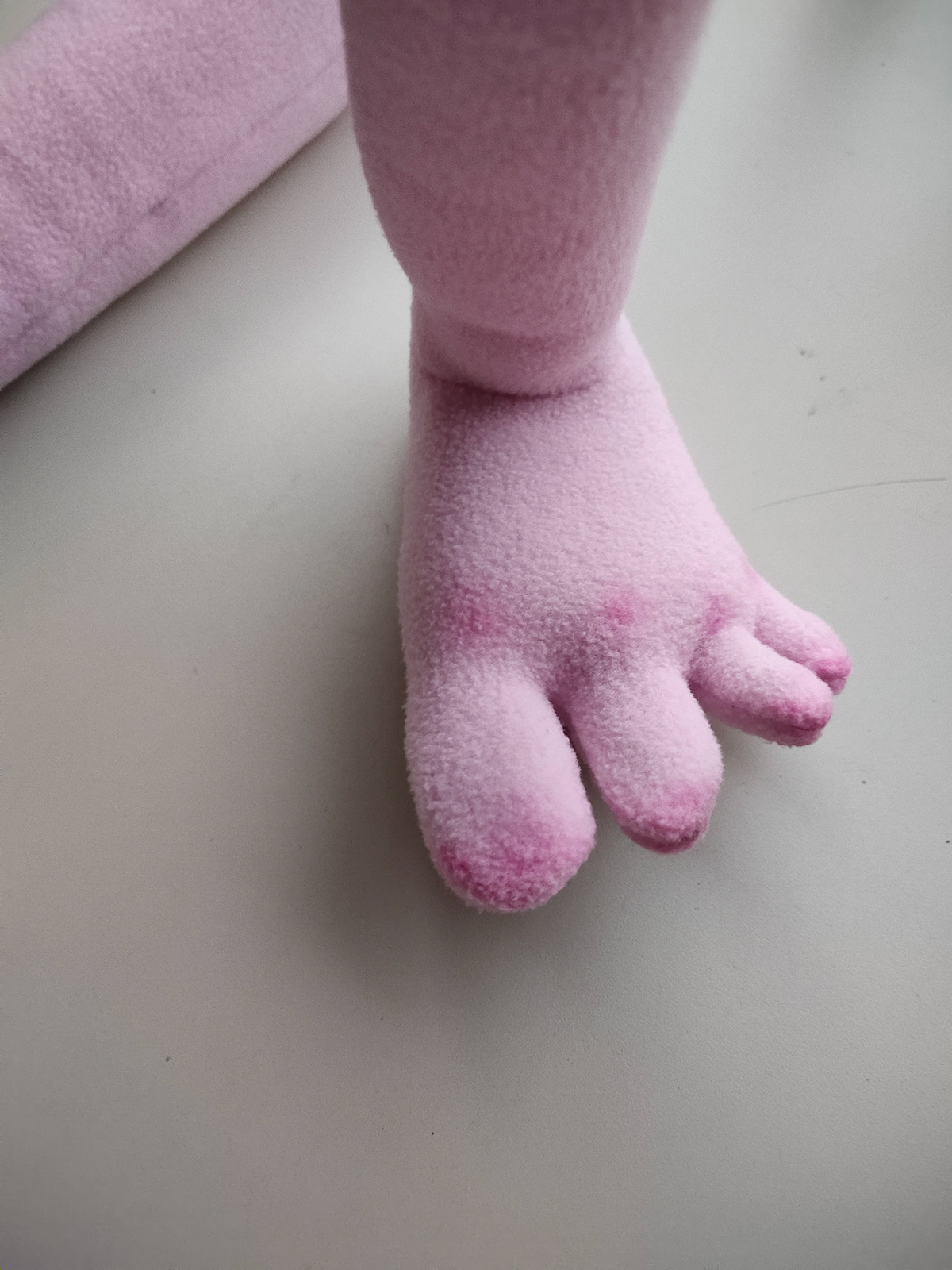 Anisa Ozalp - CUSTOM PUPPETS