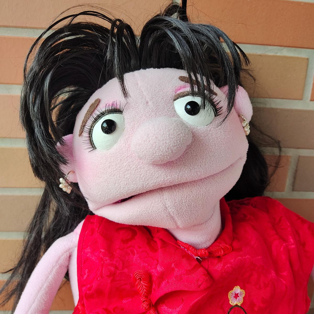 Anisa Ozalp | Artist & Creative Studio - CUSTOM PUPPETS