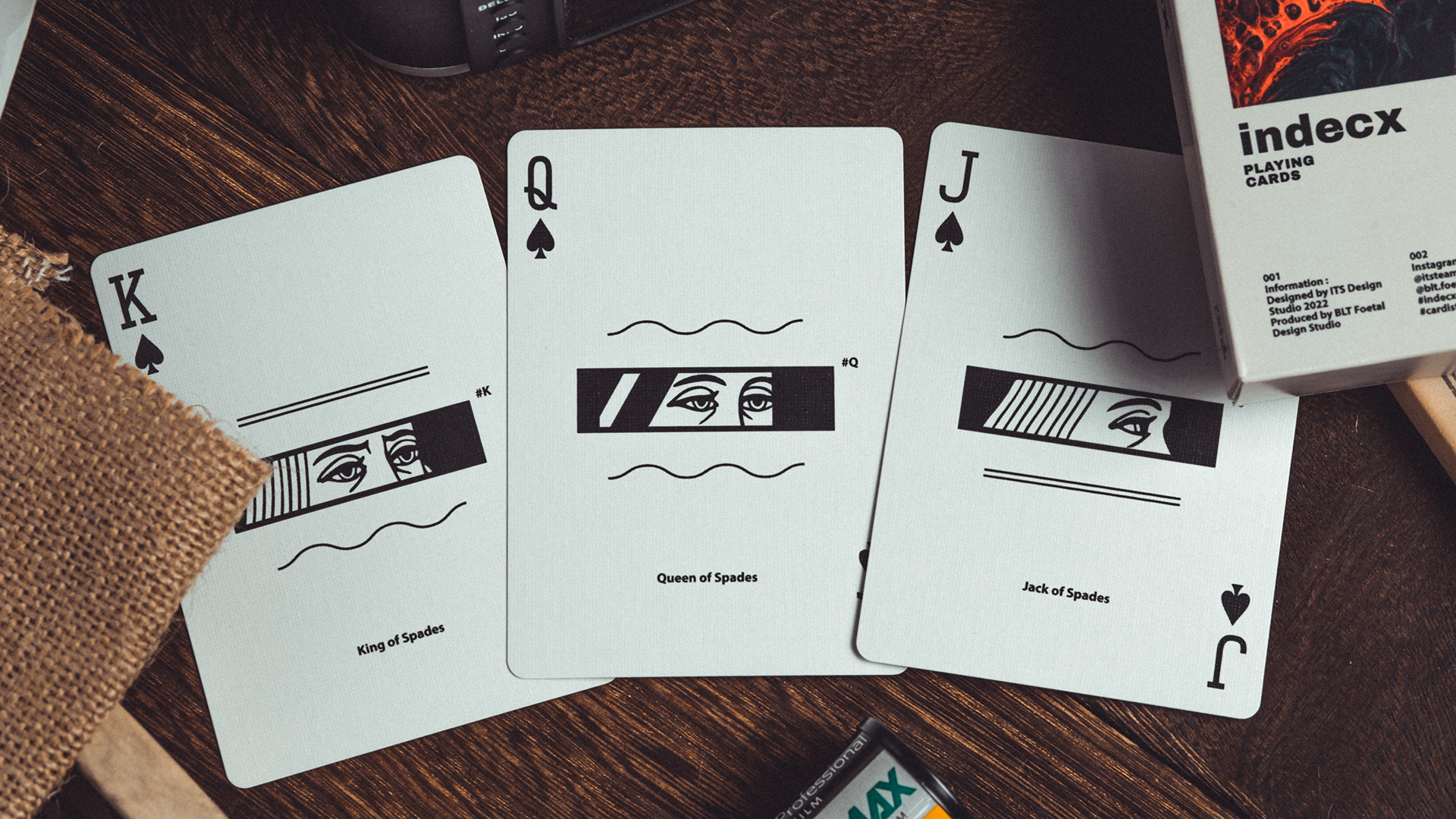 ITS Design Studio - Layer Playing cards