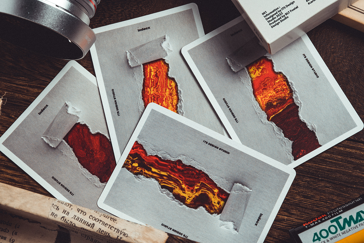 ITS Design Studio - Layer Playing cards