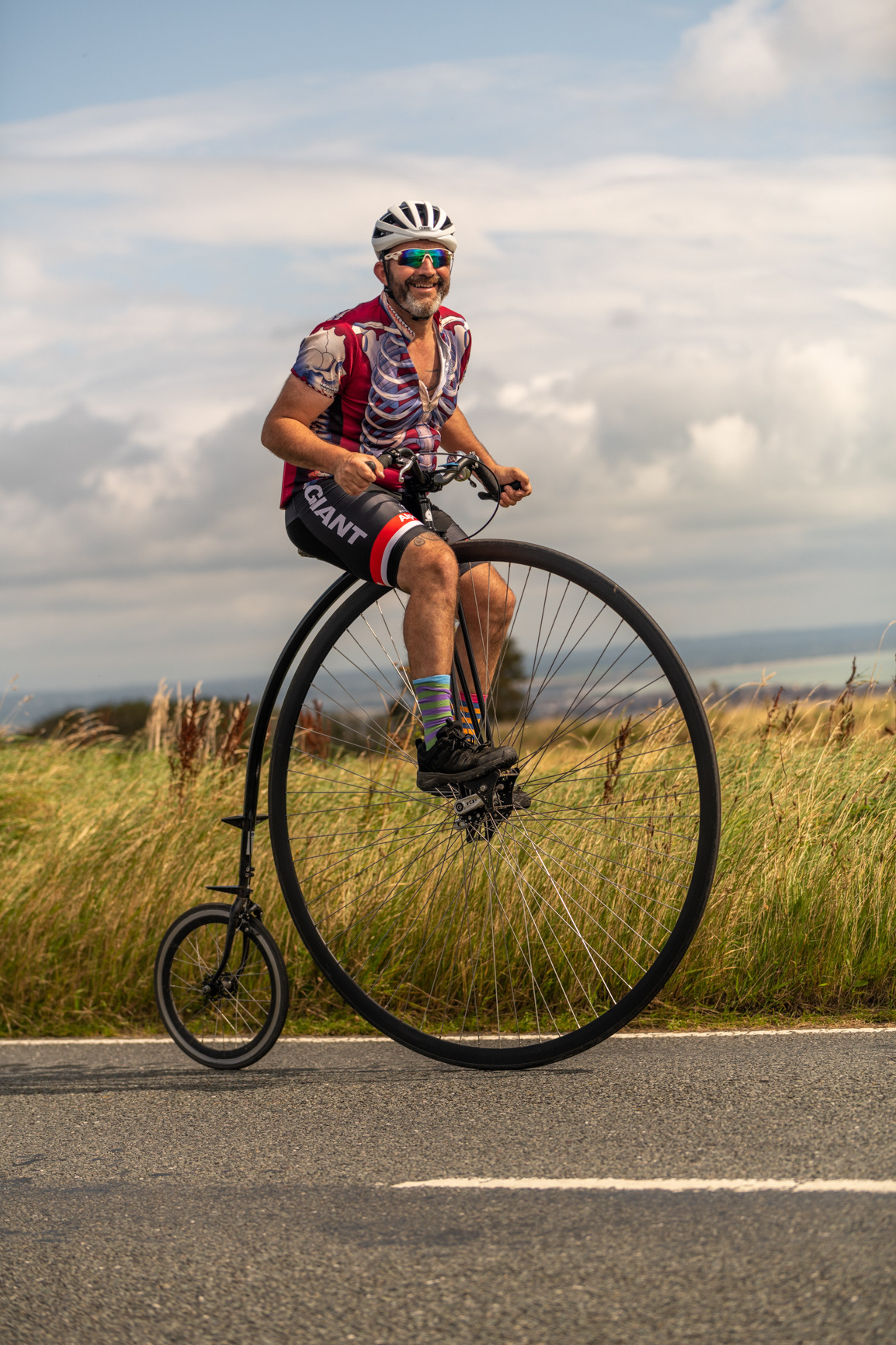 J santa cruz - people