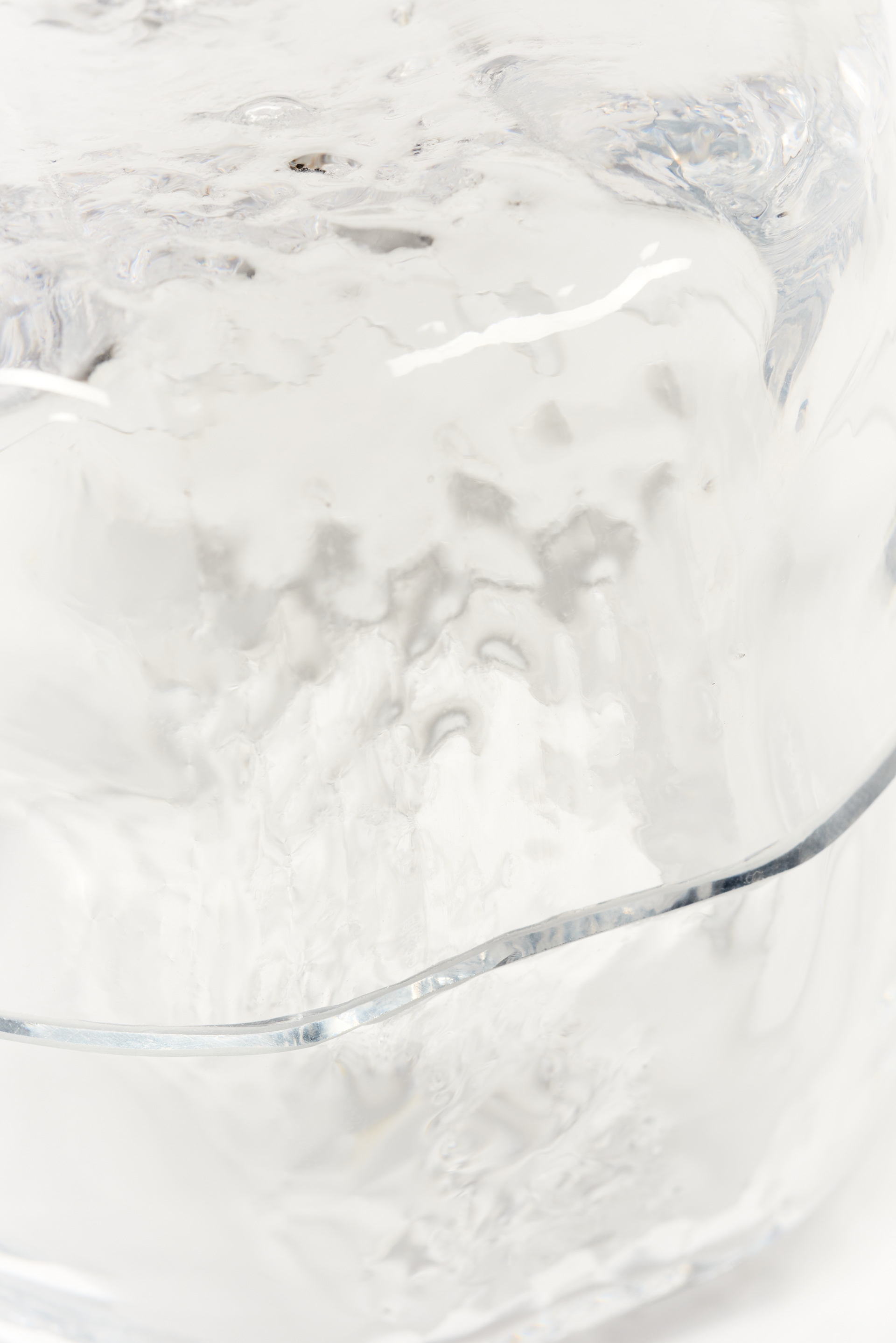 Lea Mader - textile structures in glass