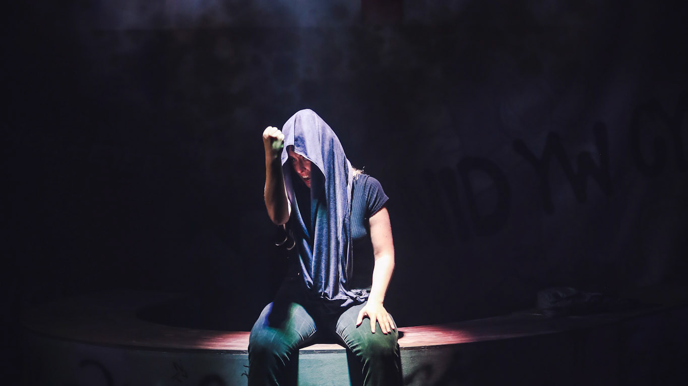 ceri james lighting designer
