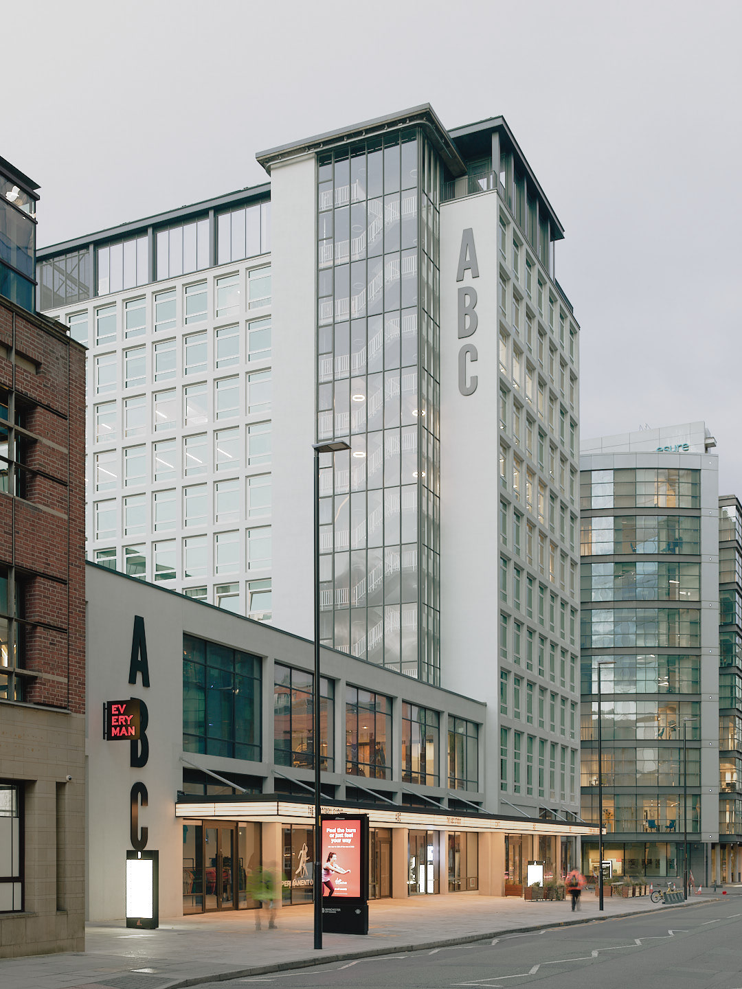 gunner gu photographer | architecture & people | uk + worldwide