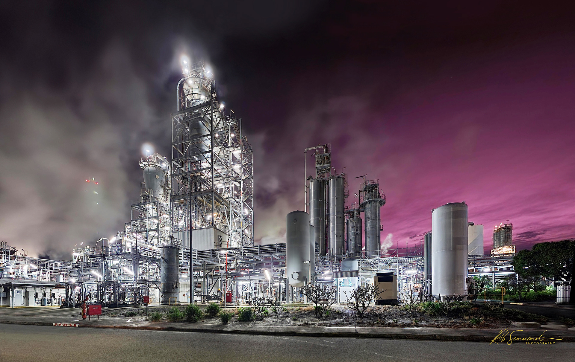 Rob SIMMONDS - Industrial