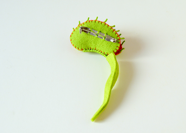 Hine Mizushima - Venus Flytrap Brooches