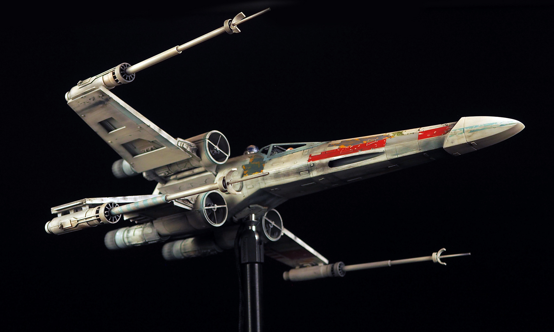 Jason Eaton Studio - Red 5 Hero X-Wing