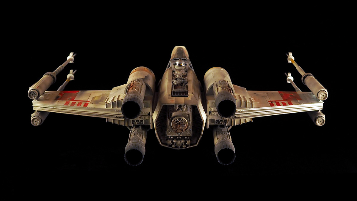 Jason Eaton Studio - Custom Red 4 "Hero" X-Wing