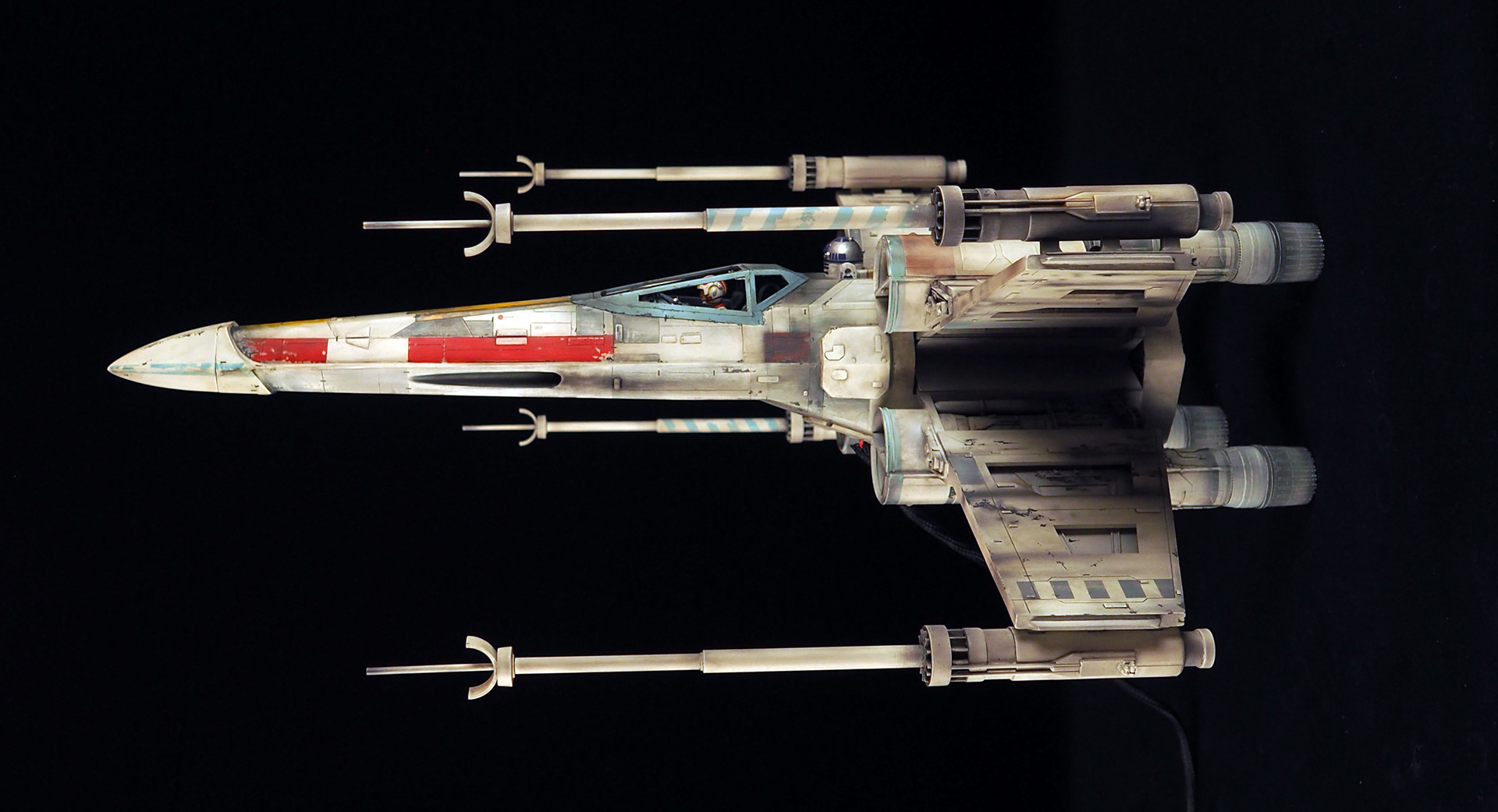 Jason Eaton Studio - Red 5 Hero X-Wing
