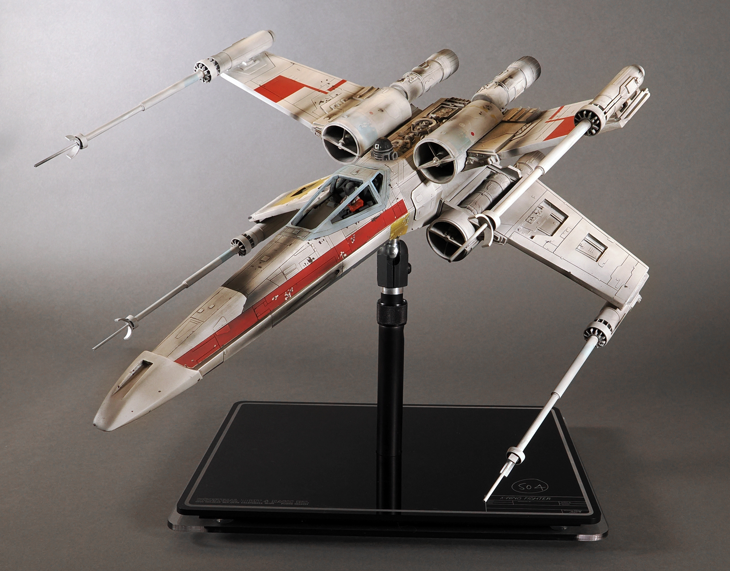 Jason Eaton Studio - X-Wing Red 1 Pyro