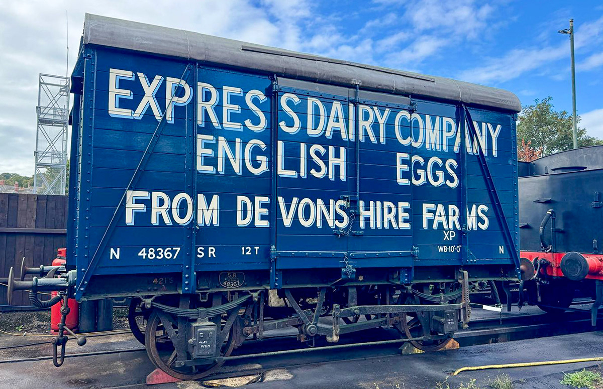 Express Dairy Tales - Rail