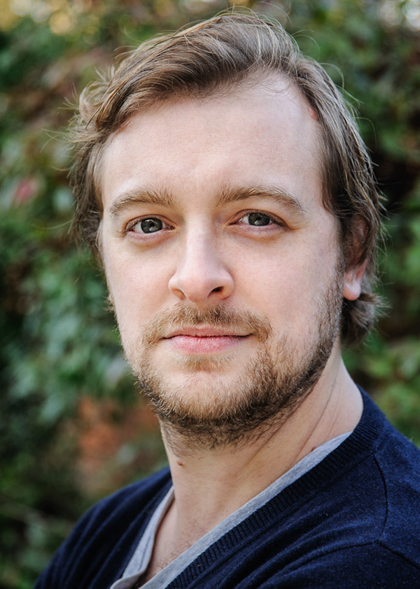 Nic Skerten Photography - Headshots & Portfolios