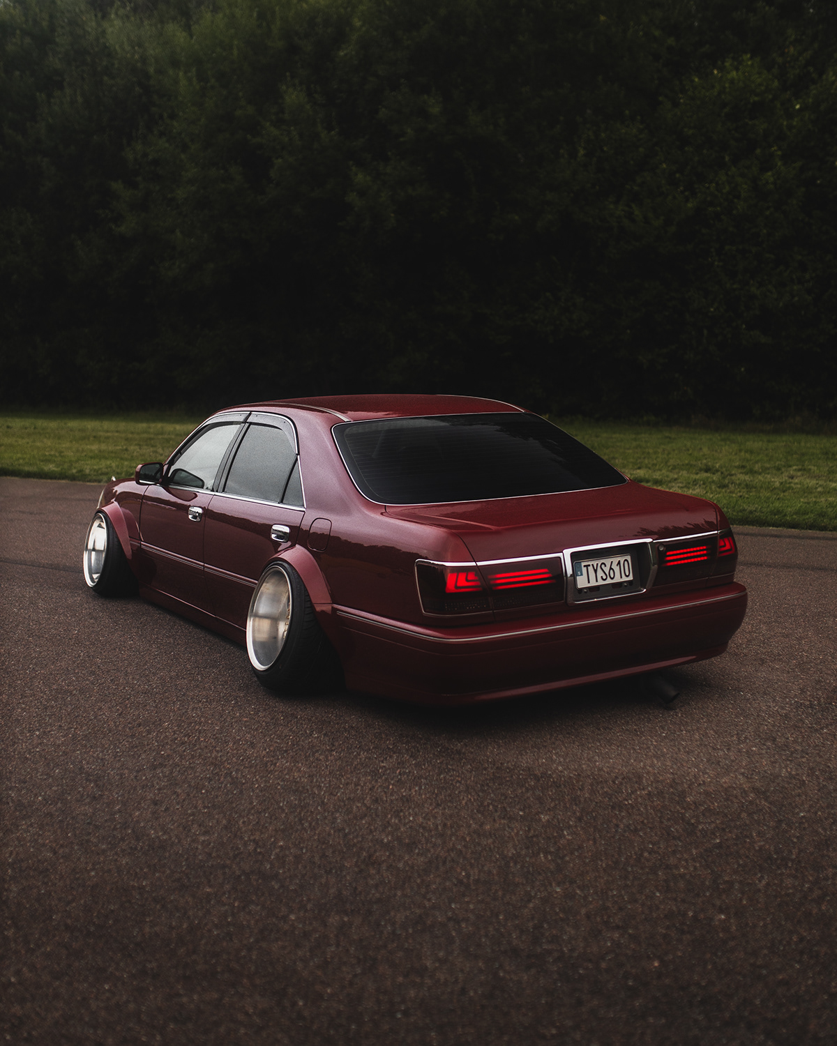 FNSN Media - Toyota Crown VIP