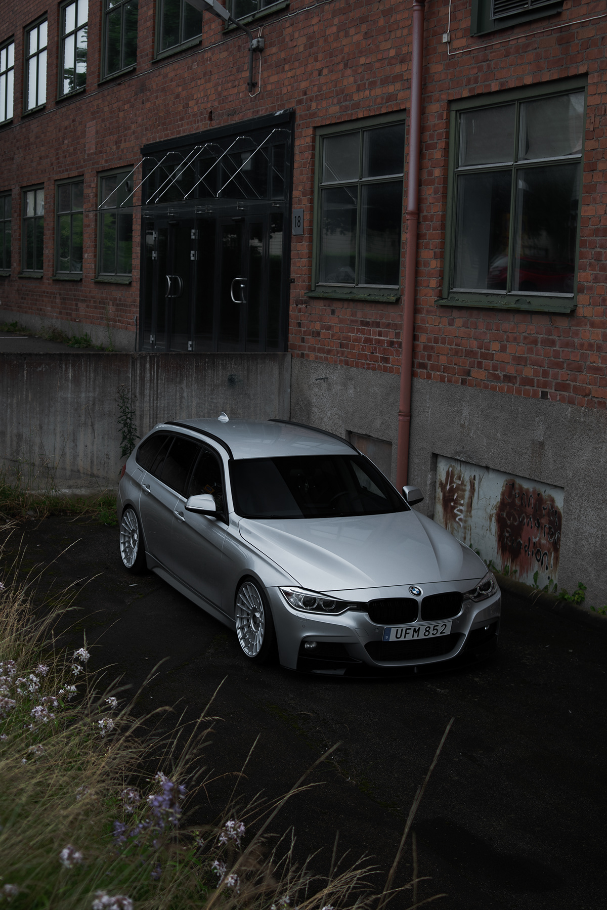 FNSN Media - F31 on Rotiform LAS-R's