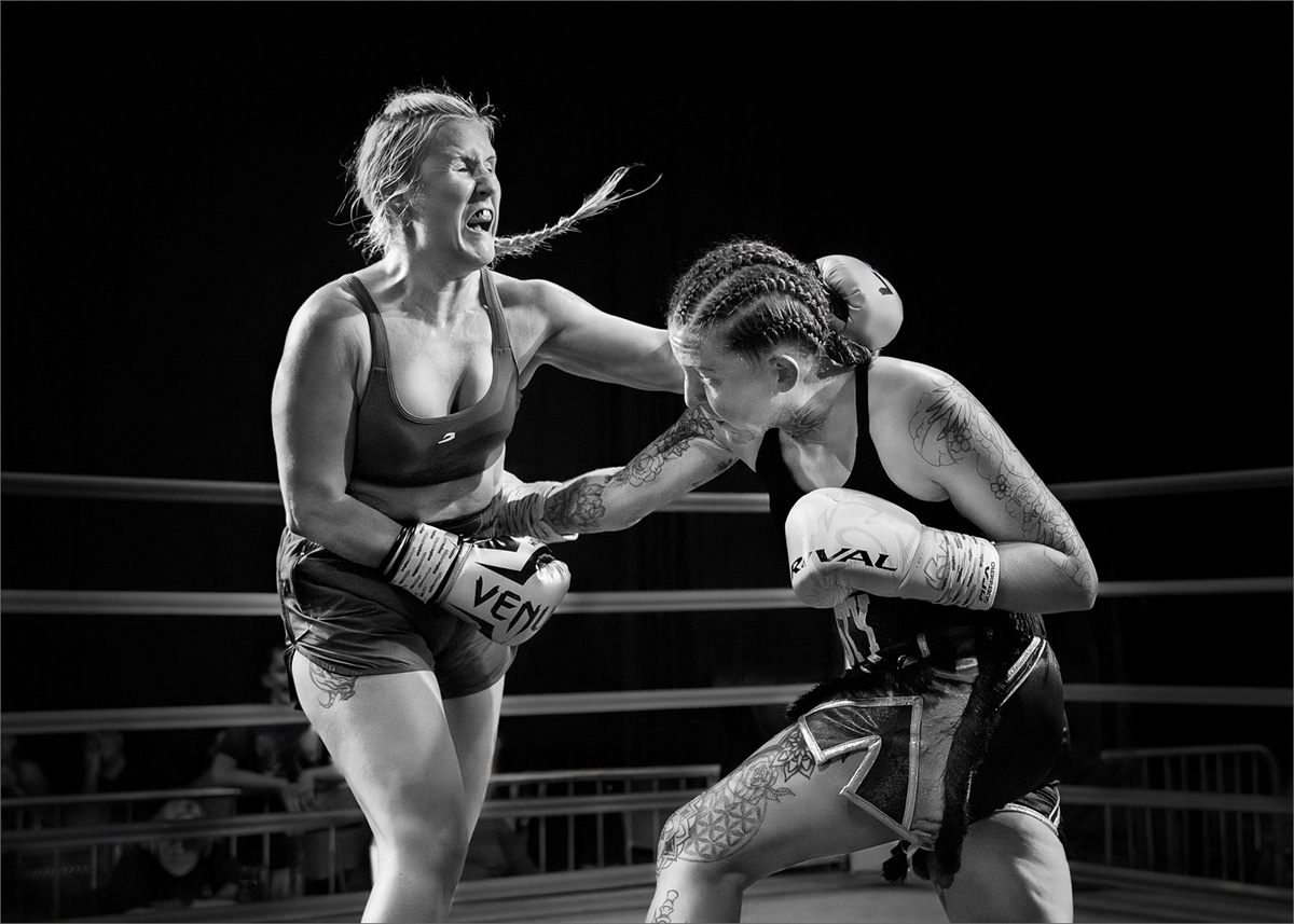 Capturing Moments: Martin Duffy Photography - Behind the Ropes: Boxing ...