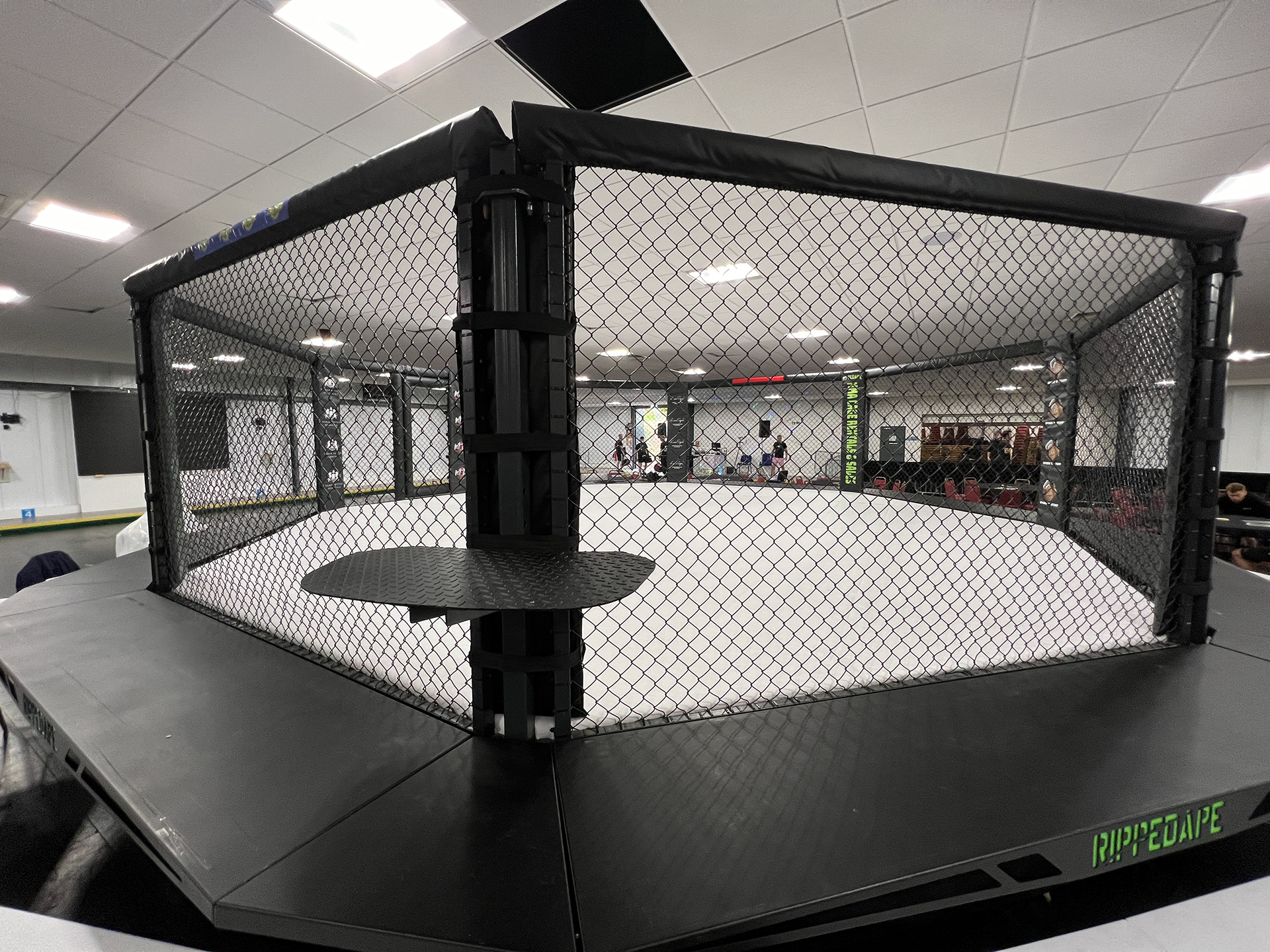 Capturing Moments: Martin Duffy Photography - How to Photograph MMA Events