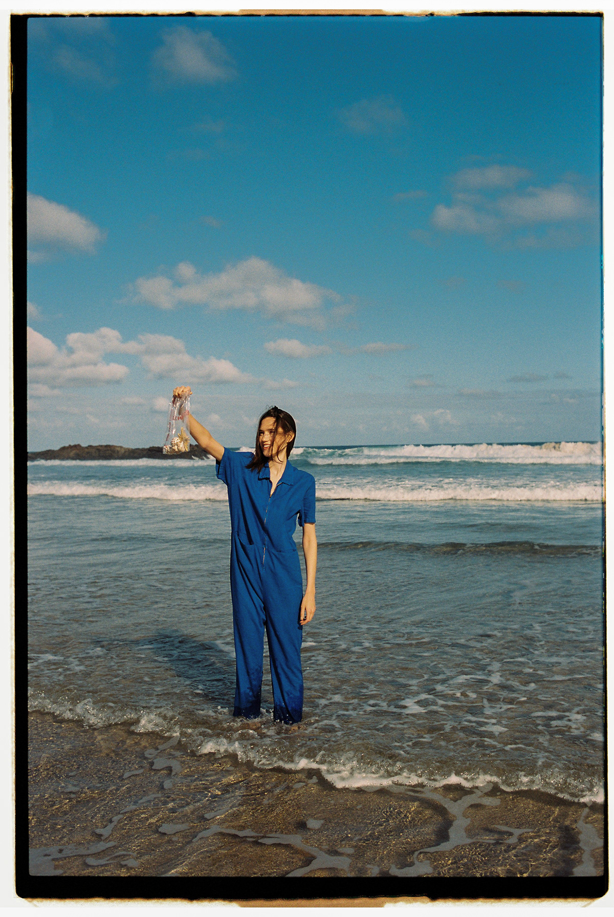 raquel chicheri - BOBO CHOSES - LIVING ON A SHELL