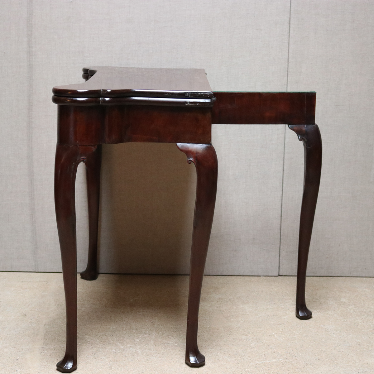 Furniture Odyssey - Irish games table