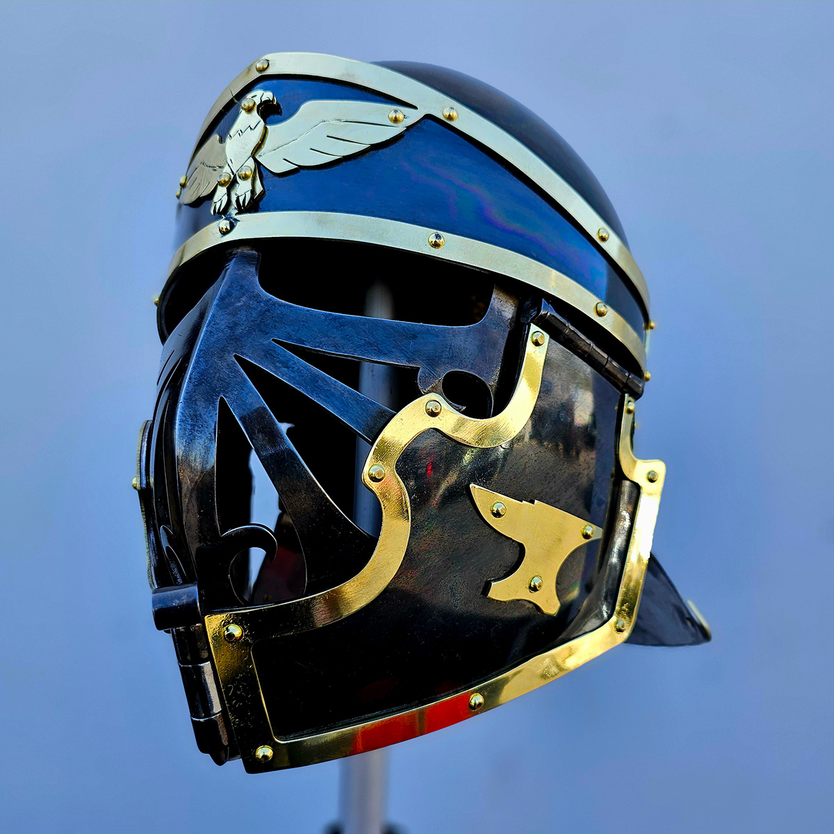 West Coast Armoury - Roman Helmets