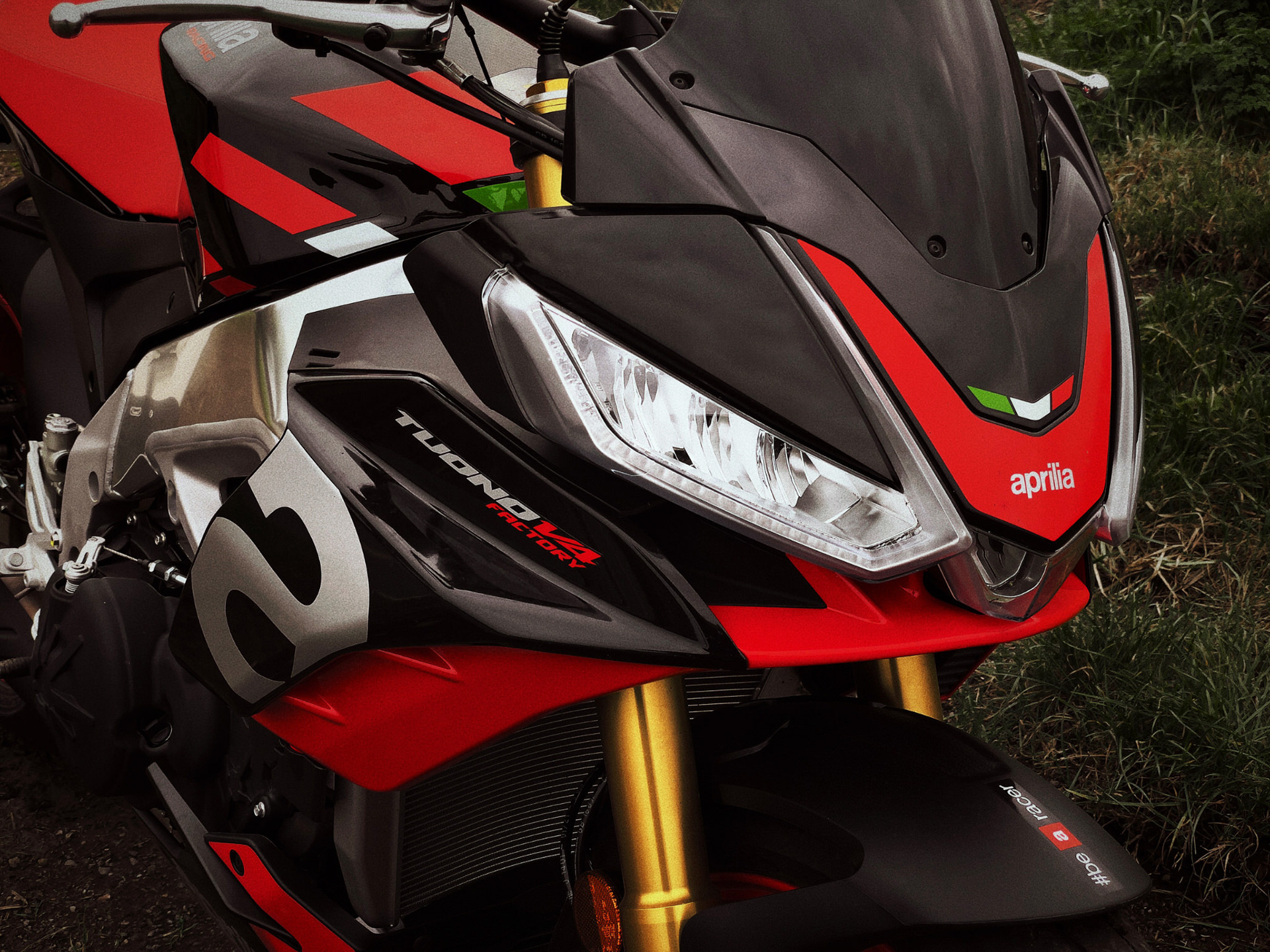 Joseph Parry - Automotive Photographer