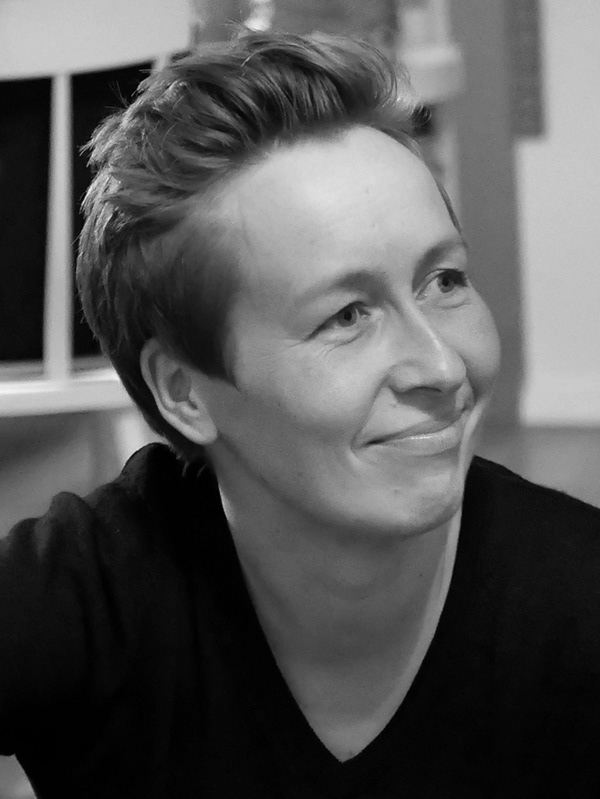 Anna Risch . Grafische Gestaltung - I N F o
