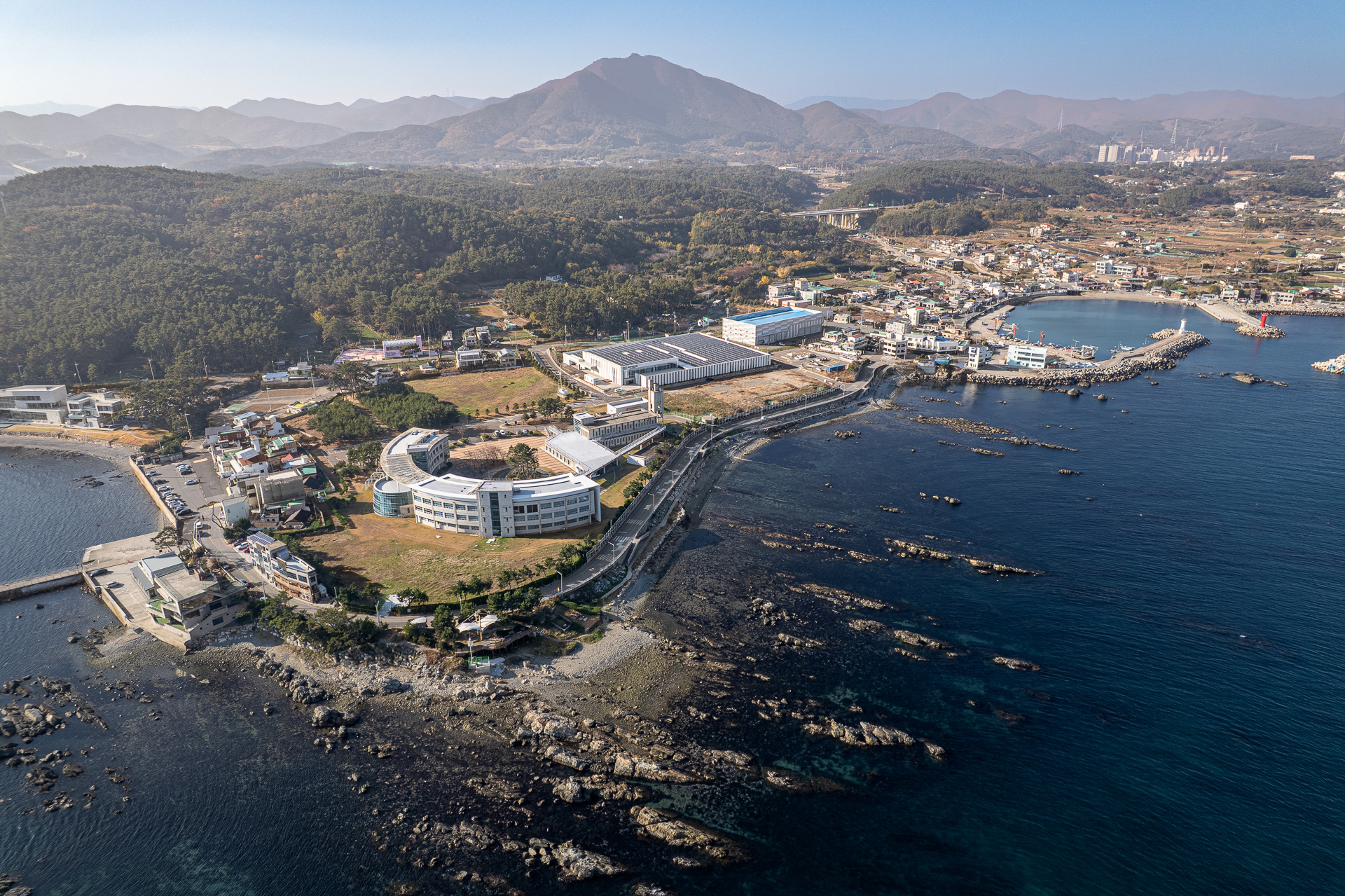 Cloud9 Architect - BUSAN Smart Fish Farm [F]