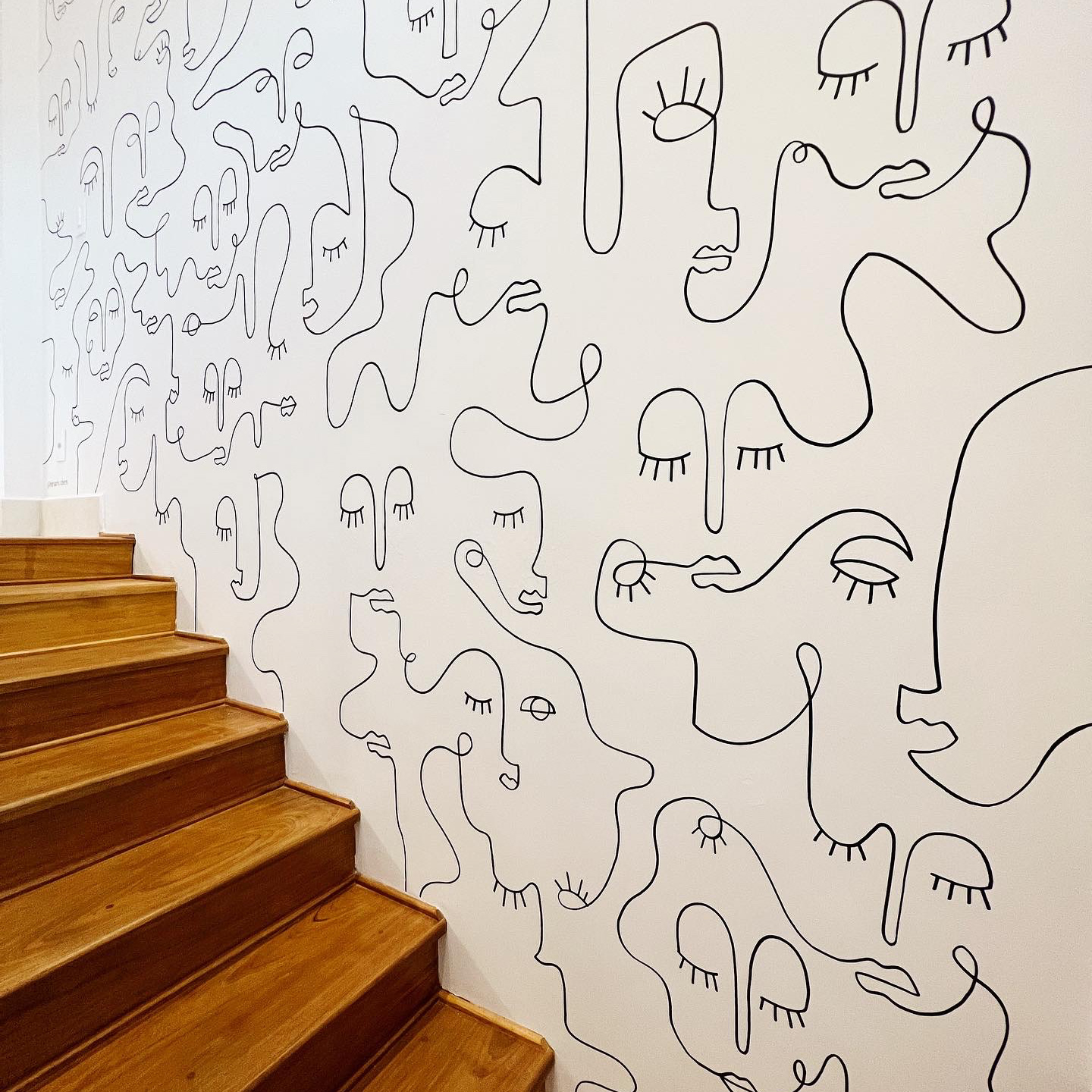 nina cohen - Mural | Iconic faces