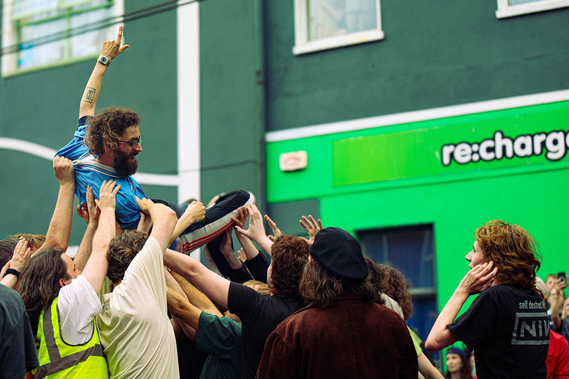 Fiona Cushley Photography | Portfolios - Music Photography, Portraits ...