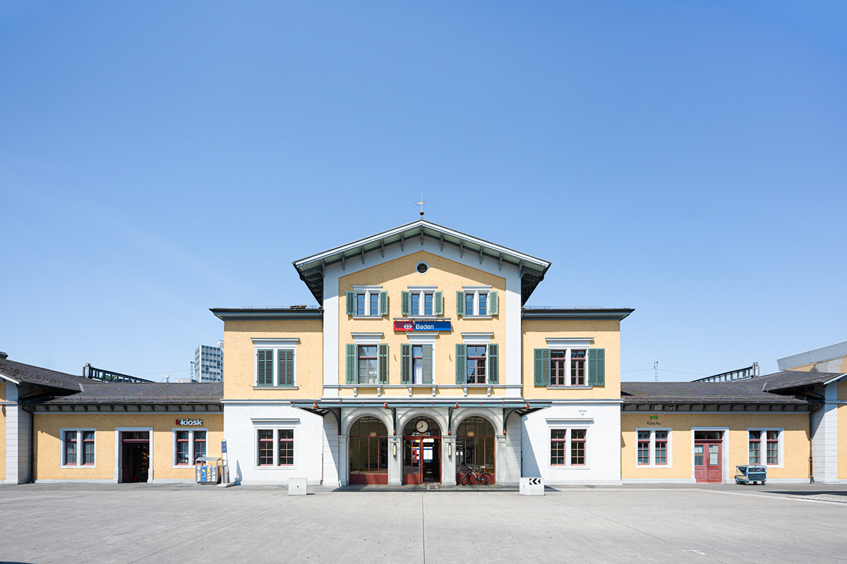 Dominik Gehl Photography - Bahnhof Baden