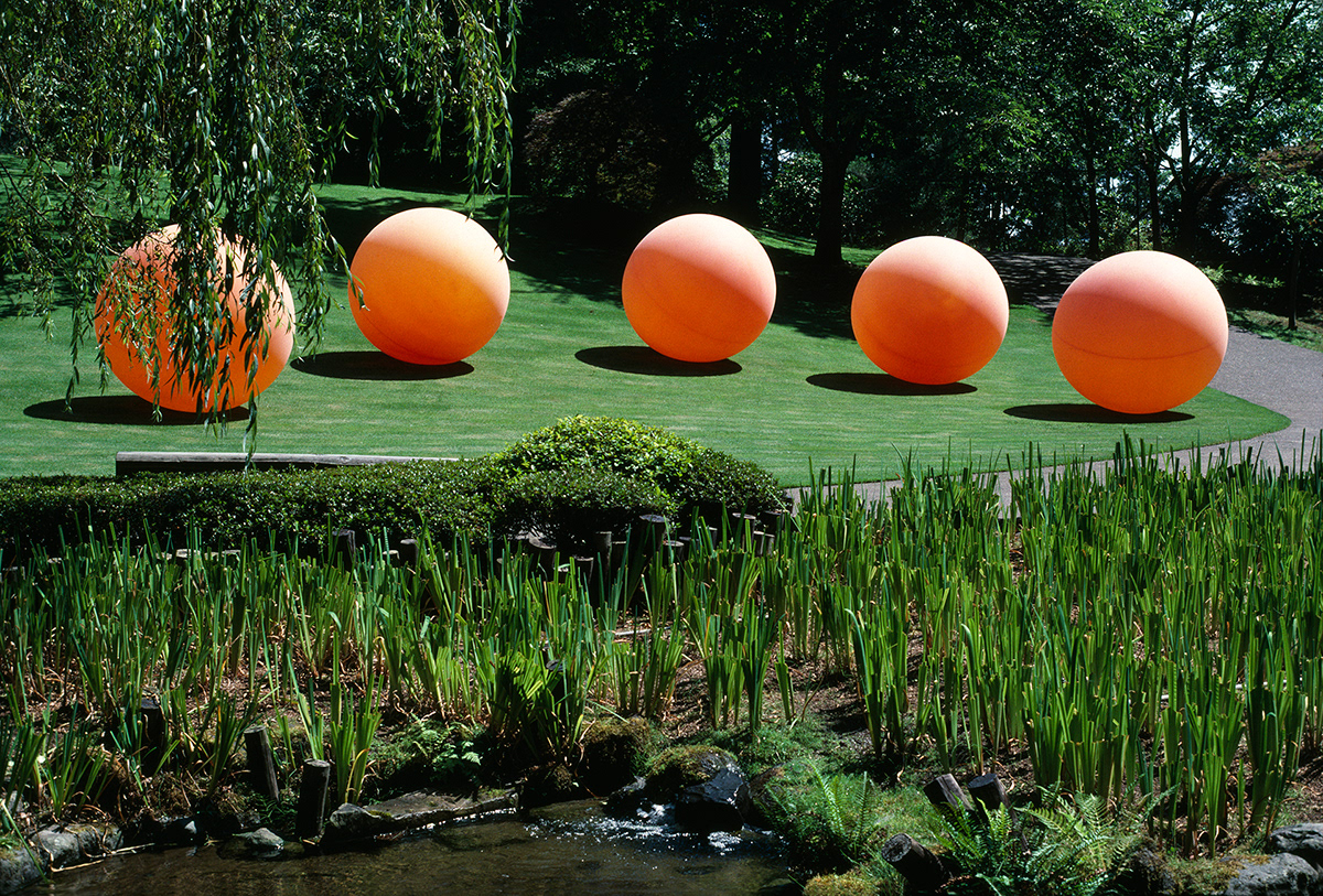 Stuart Williams ART - “Five Orange Spheres”
