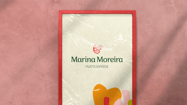 Julia Sonda | Designer - Marina Moreira Nutricionista | Branding