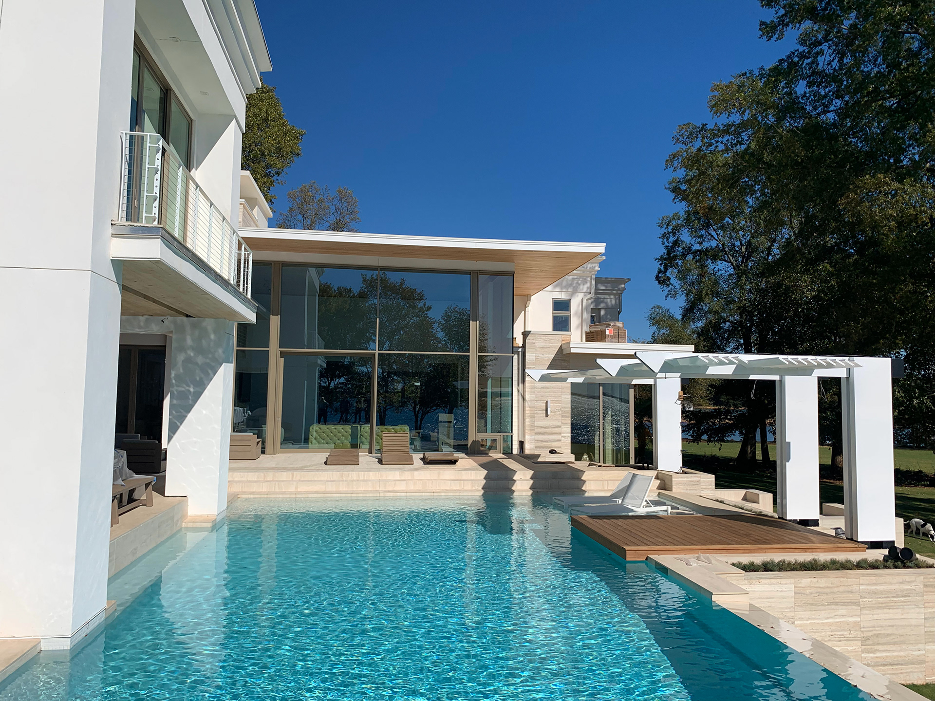 Schrader Design - Travis Point