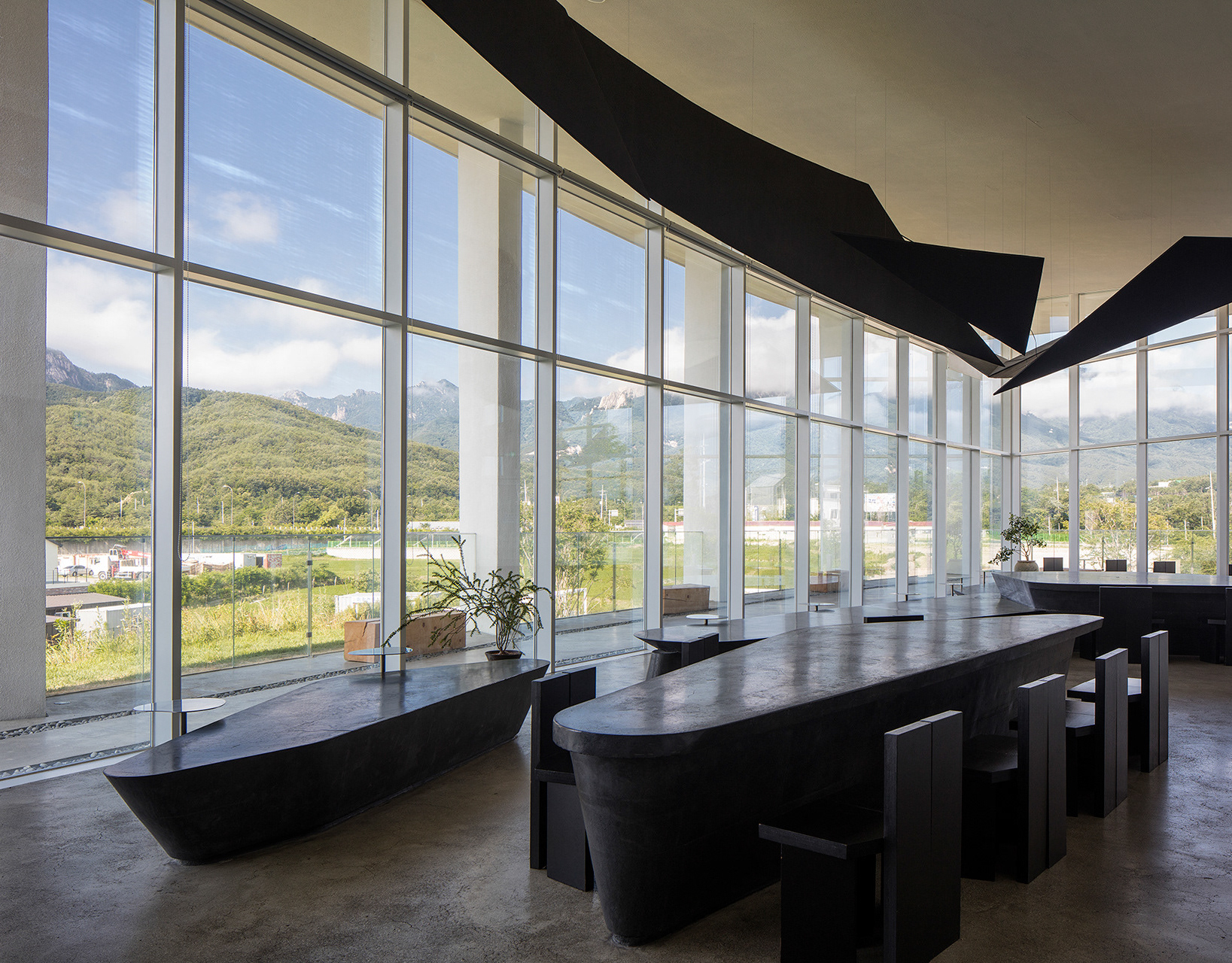 스페이스차 [SPACE CHA] - D-SCAPE