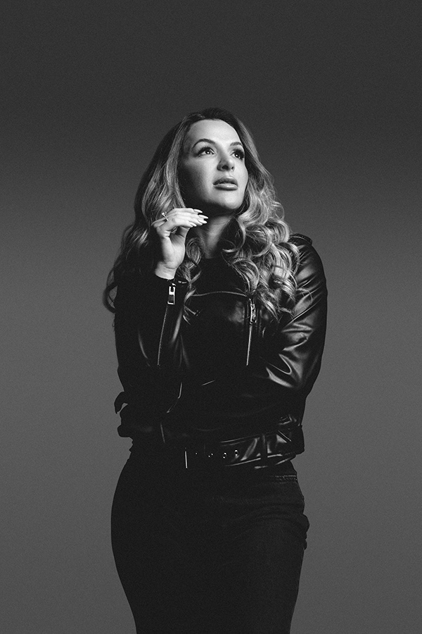 Vitor Rosa - CORPORATE