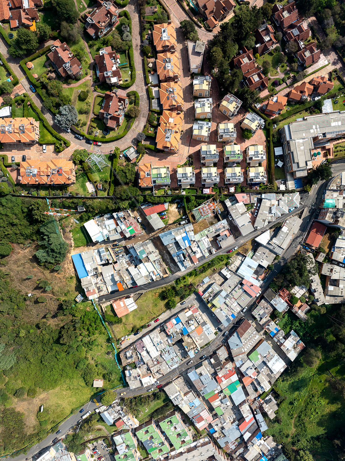 Unequal Scenes - Bogotá