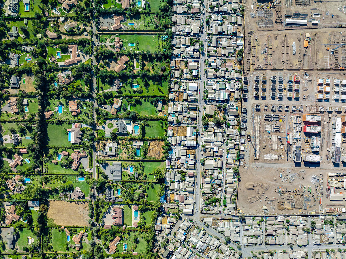 Unequal Scenes - Chile