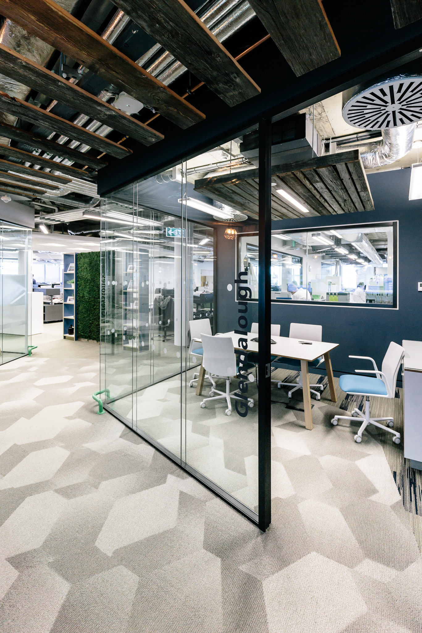 Jim Byrne Photography - APC Labs & Offices