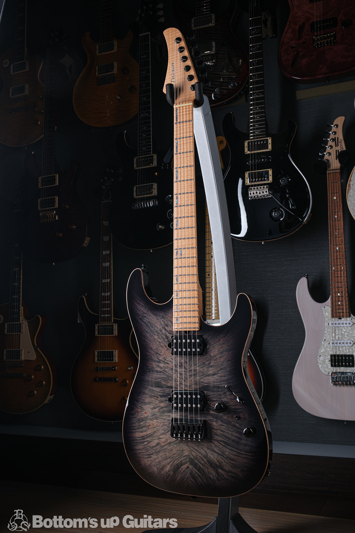 Bottom's Up Guitars | Hi-Reso Guitar Photo Gallery - T's Guitars DST ...