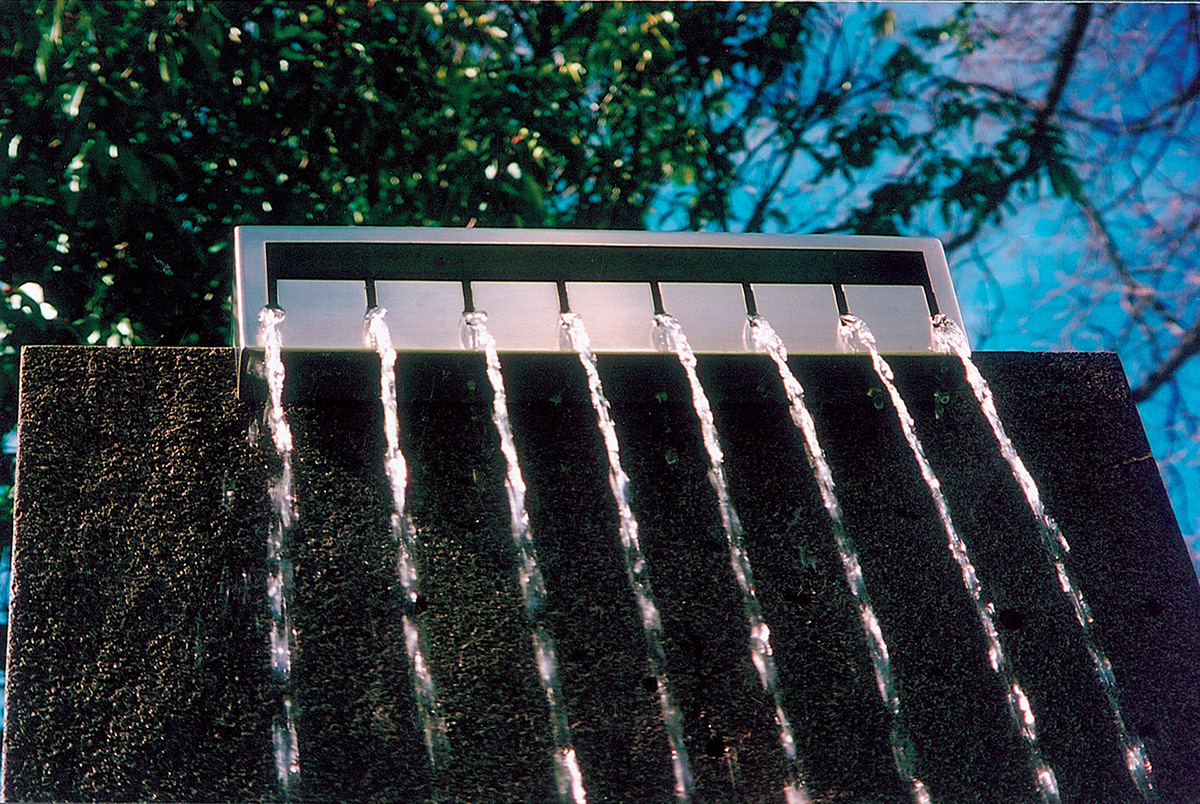 Contemporary Water Sculptures - Stainless Steel portfolio
