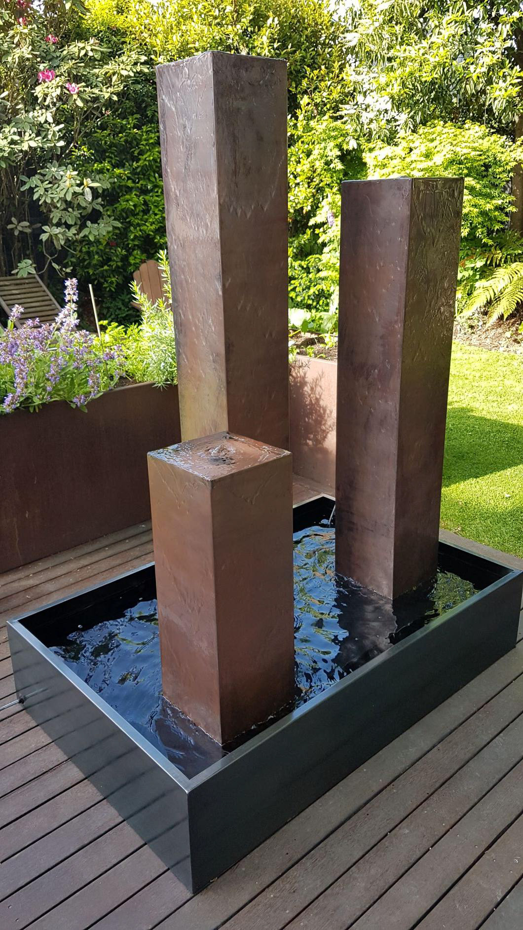 Contemporary Water Sculptures - Recently Completed portfolio