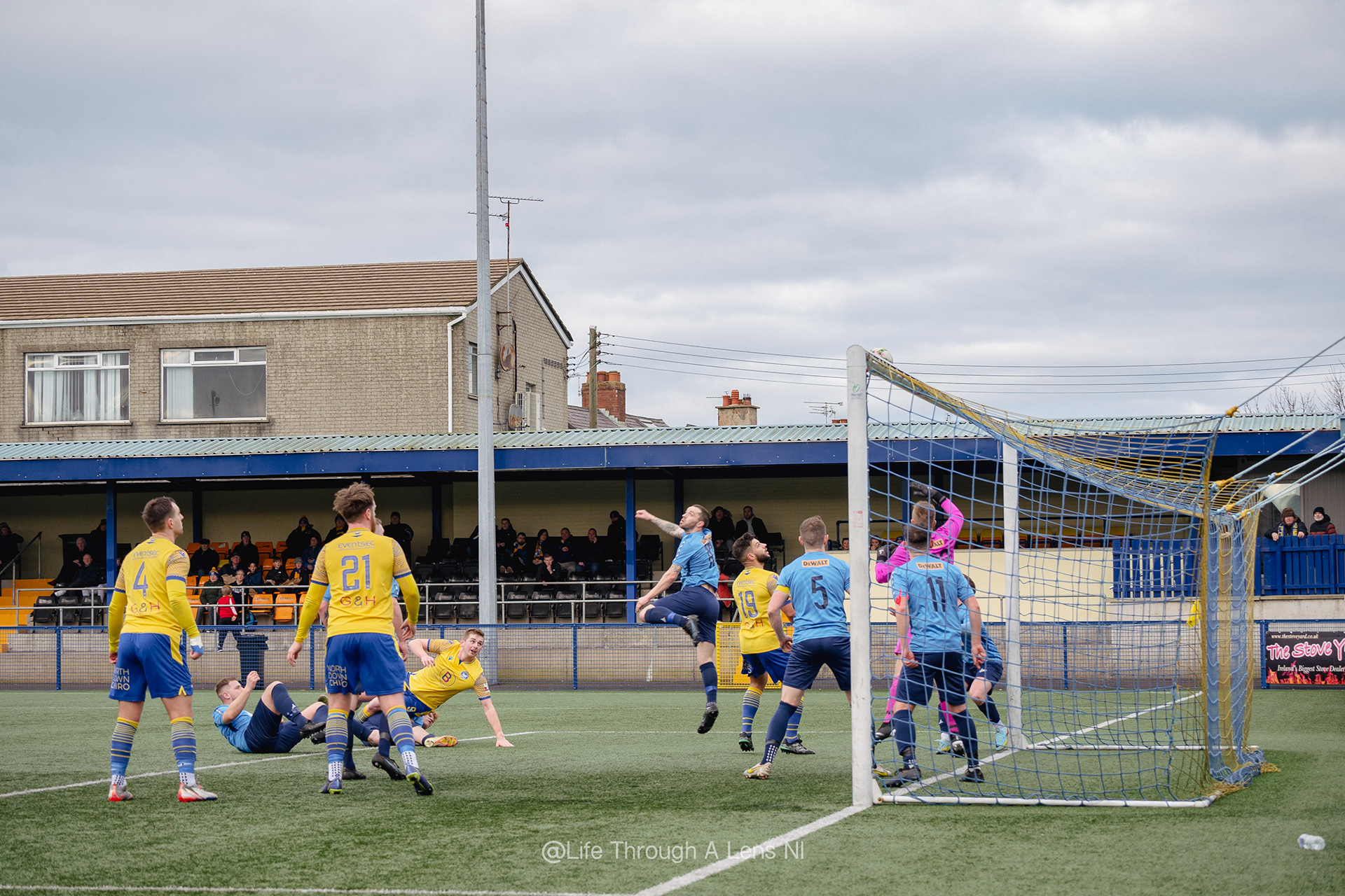 Jordan Connolly - 2023-02-25 - Bangor v Portstewart - League