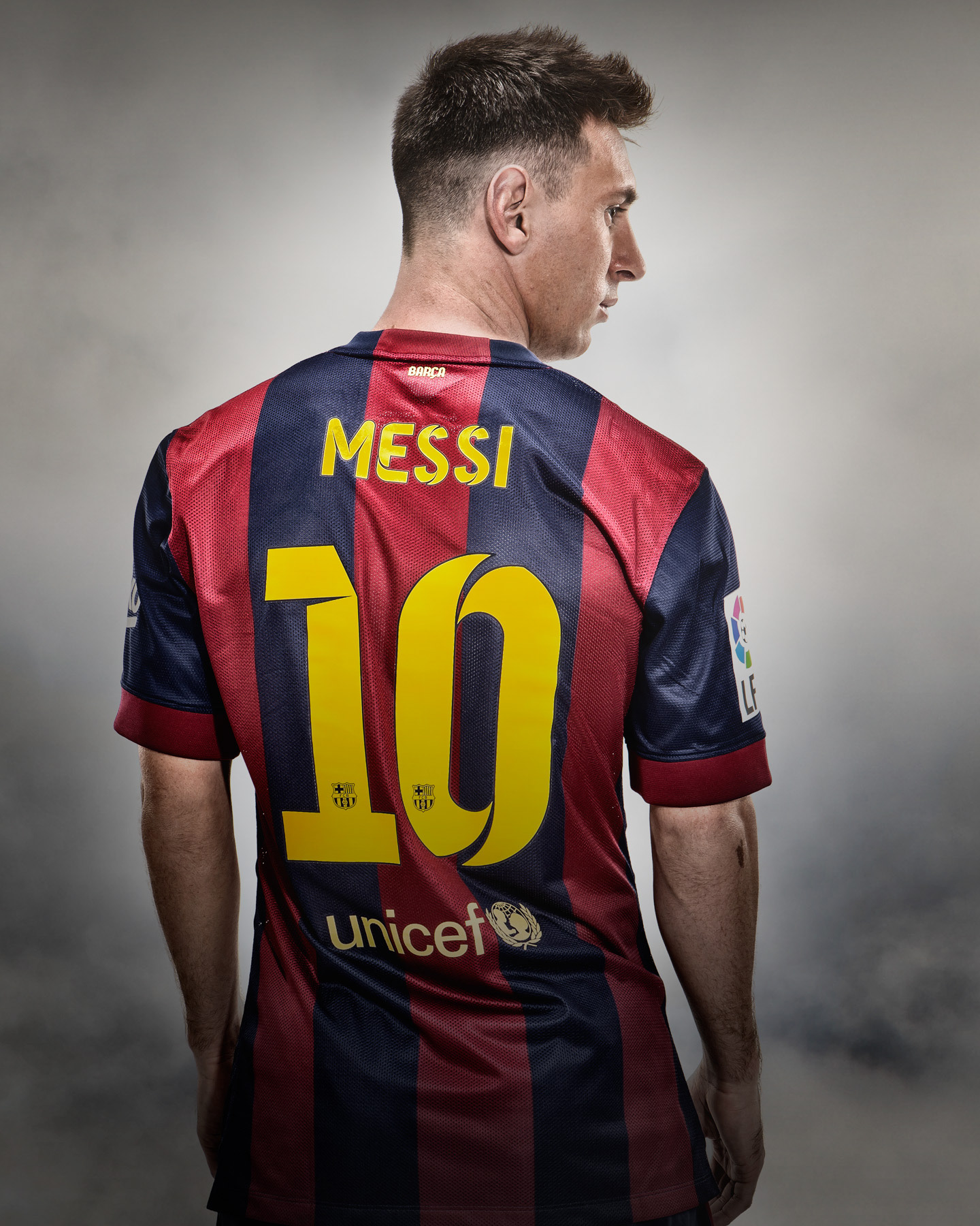 is there any higher resolution image of thicc messi ? : r/MemeRestoration