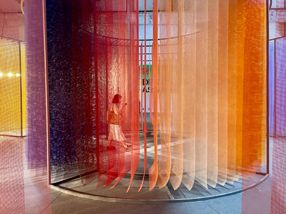 TOMISLAV TOPIC / QUINTESSENZ - Visual Artist (Berlin) - Eternal Light