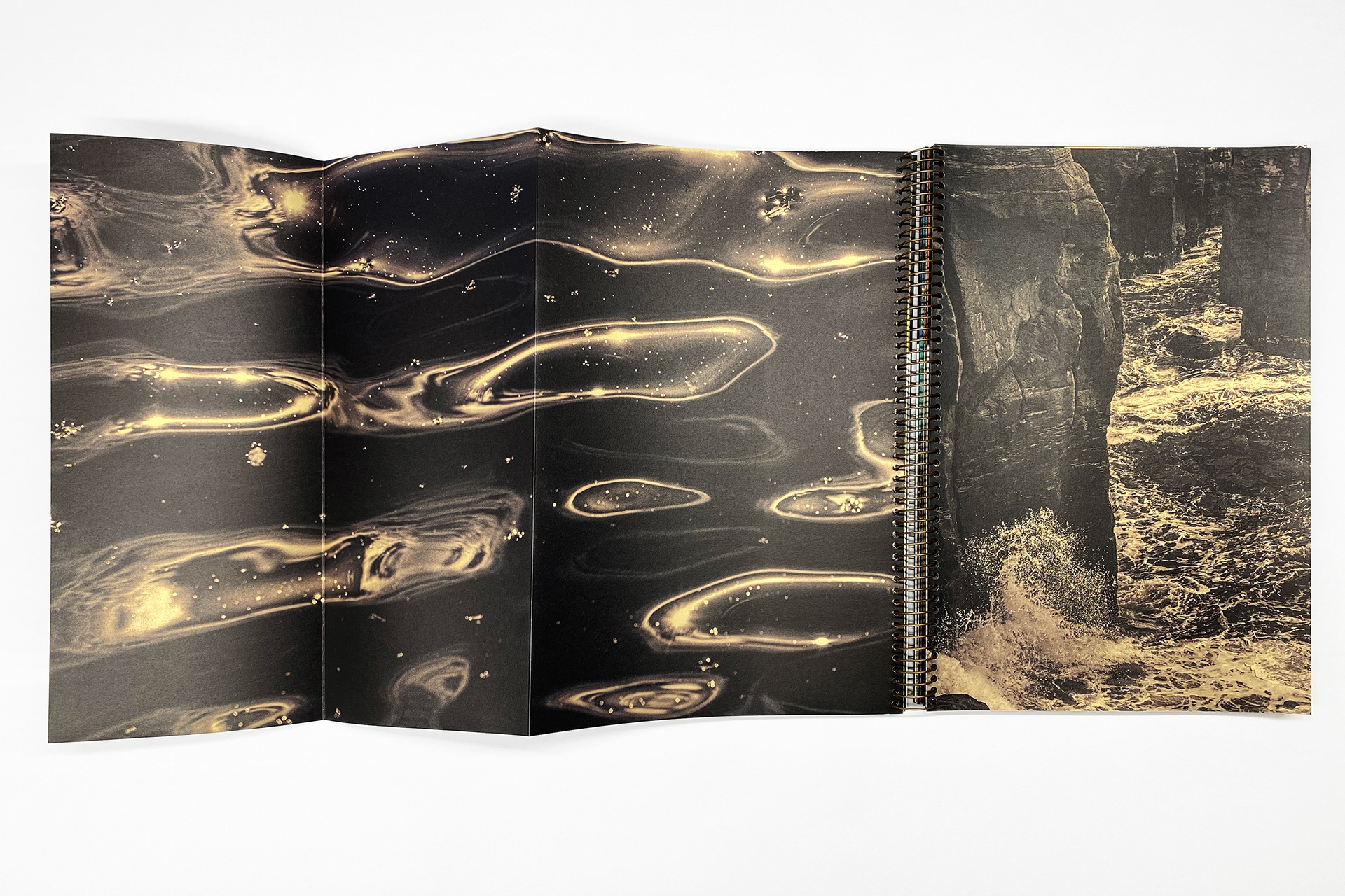 Albarran Cabrera - The World's first Photobook was Blue
