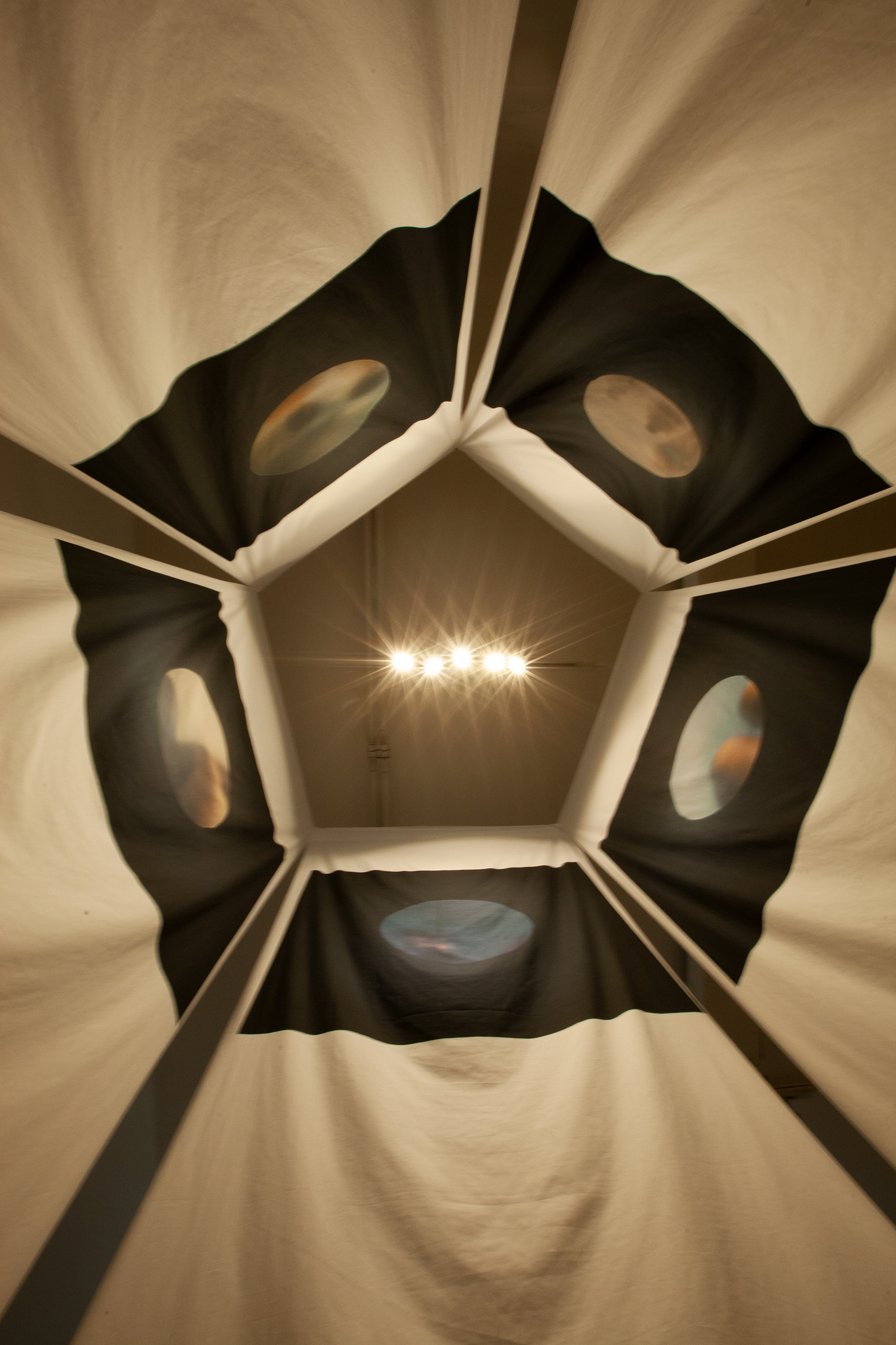 HYEWON PARK - Installations