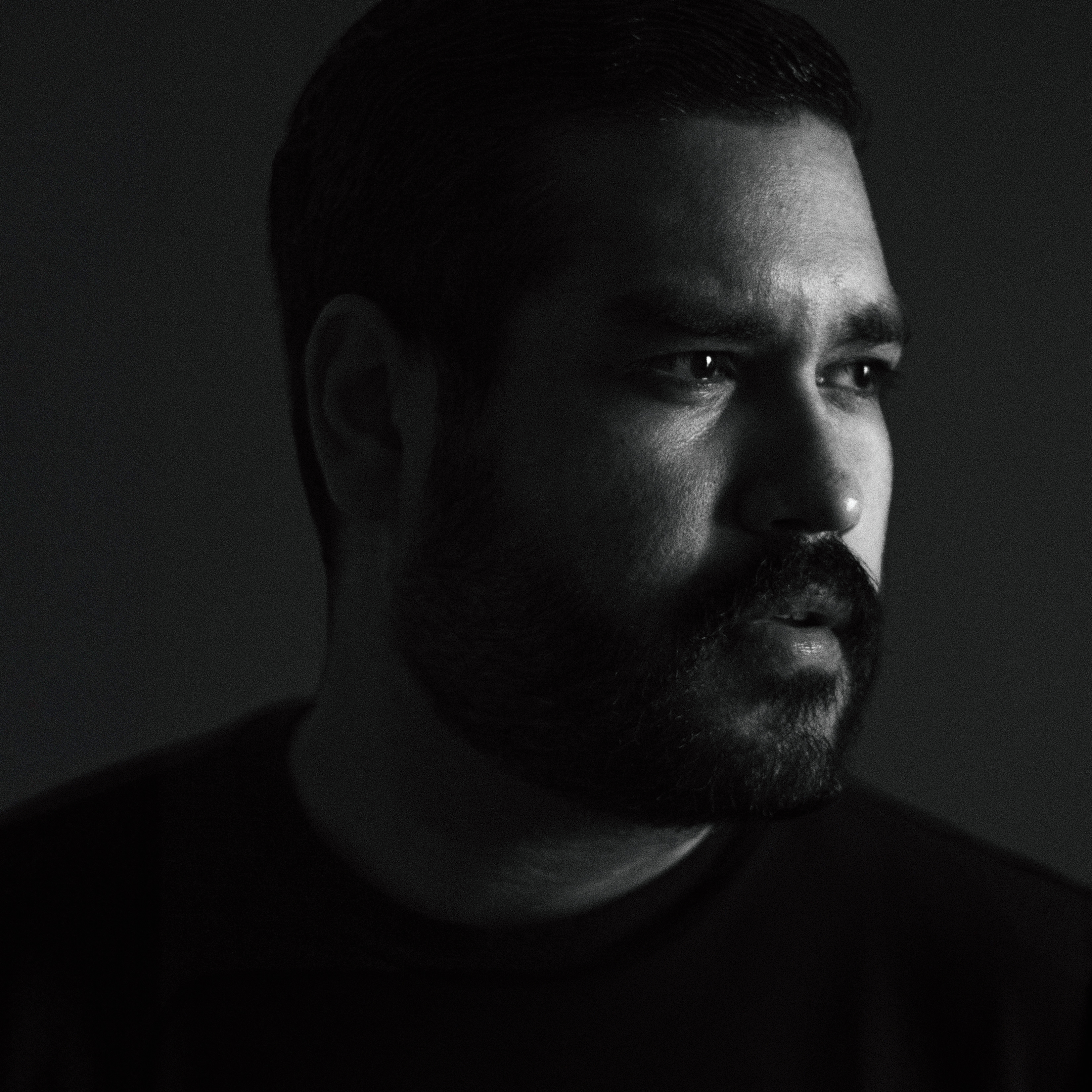 Jorge Sarmiento - Hydeone Magazine | Byherminiacastillo