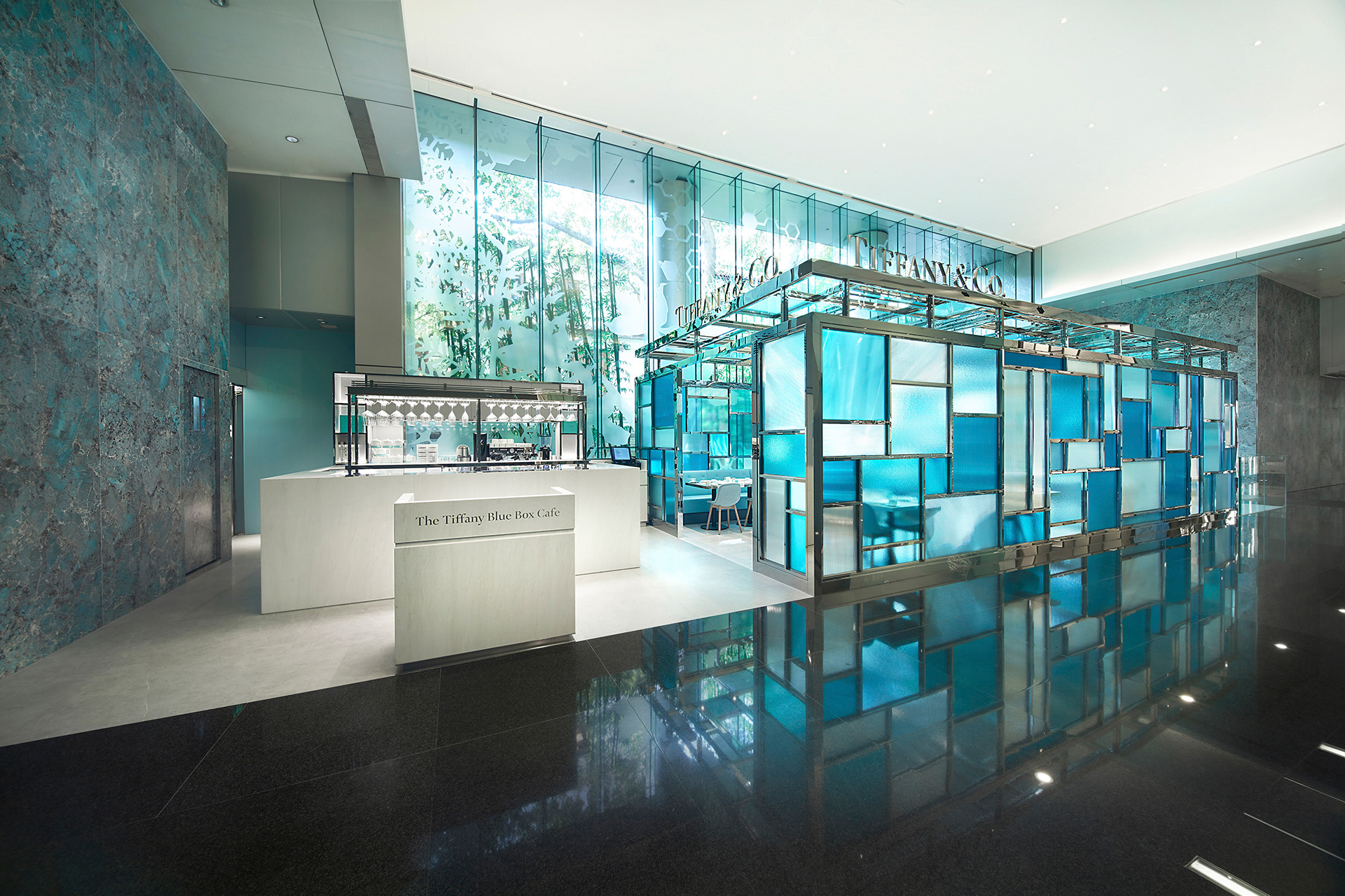 SK Shek Photography - The Tiffany Blue Box Cafe Interior