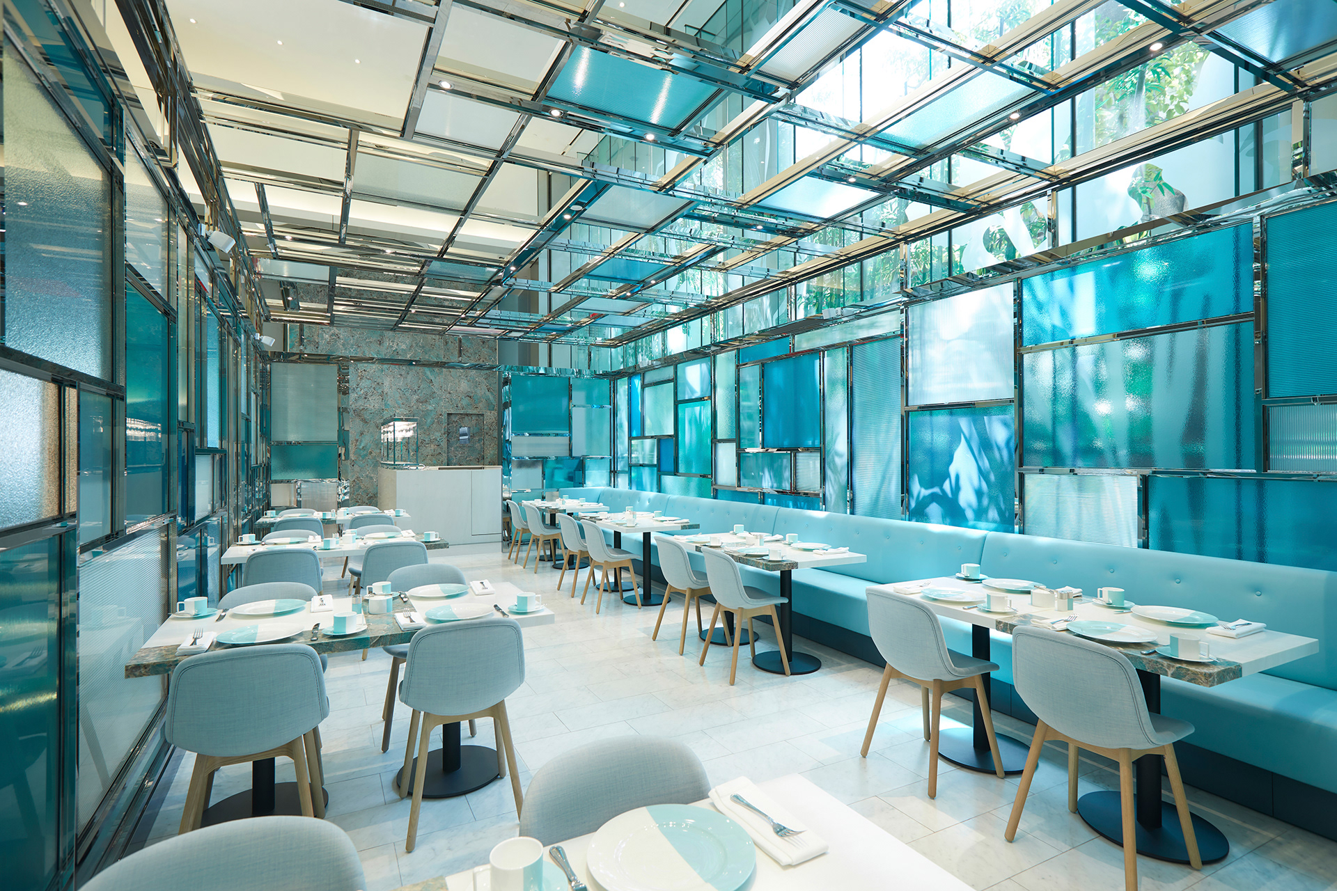 SK Shek Photography - The Tiffany Blue Box Cafe Interior