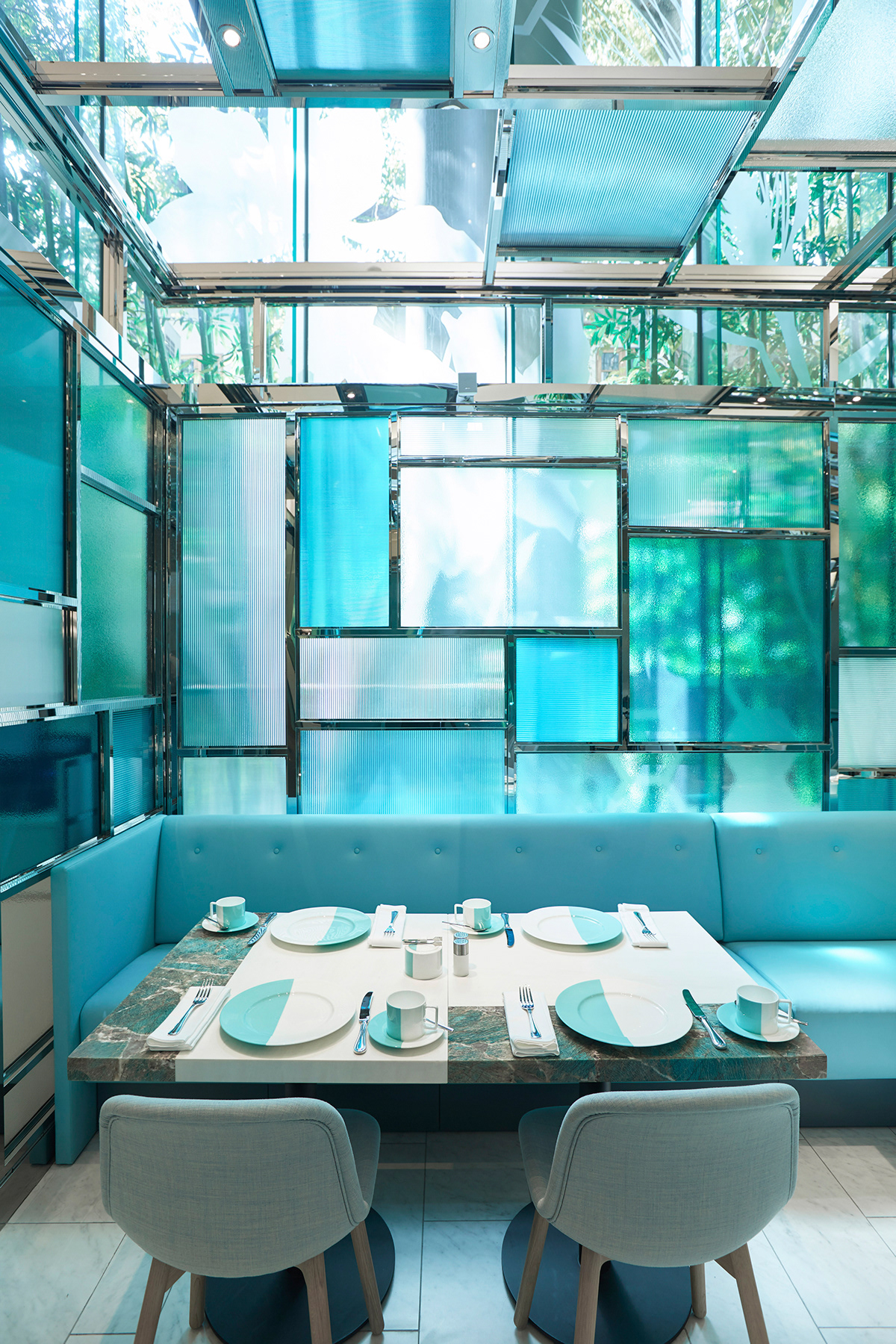 SK Shek Photography - The Tiffany Blue Box Cafe Interior