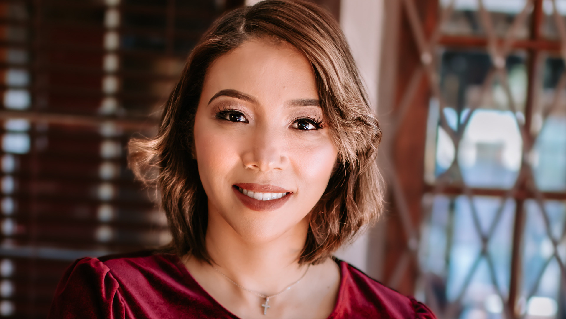 Junay Armit - MAKEUP | PHOTOGRAPHY - Makeup Portfolio